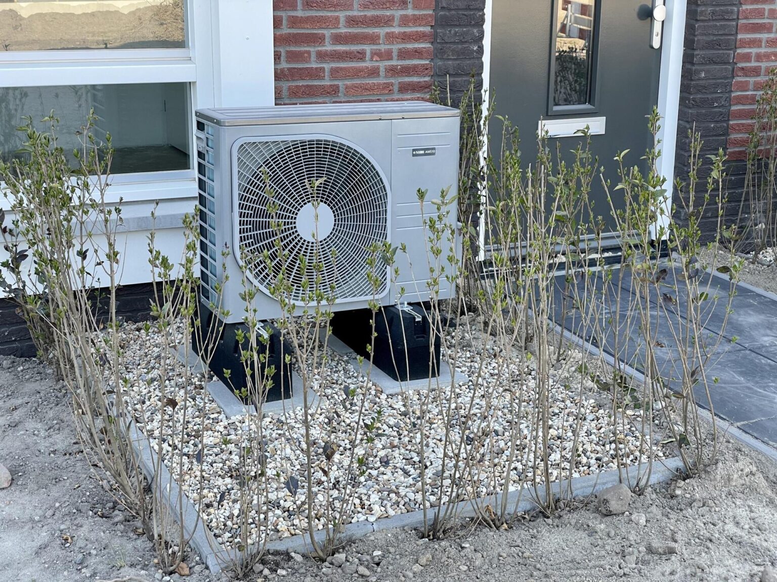Emergency Heat on a Heat Pump: When and How to Use It